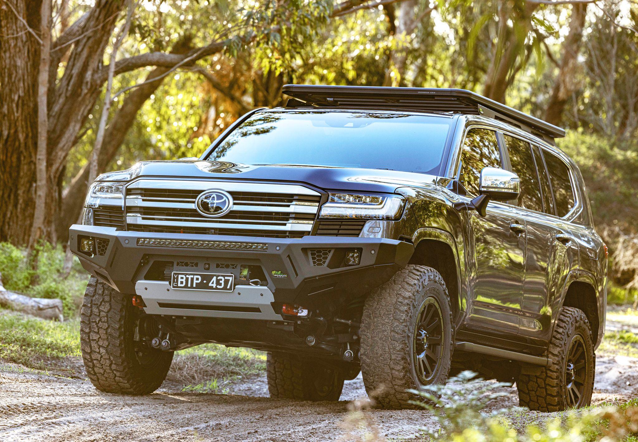 LC300 RAID BULL BAR – Campnsea