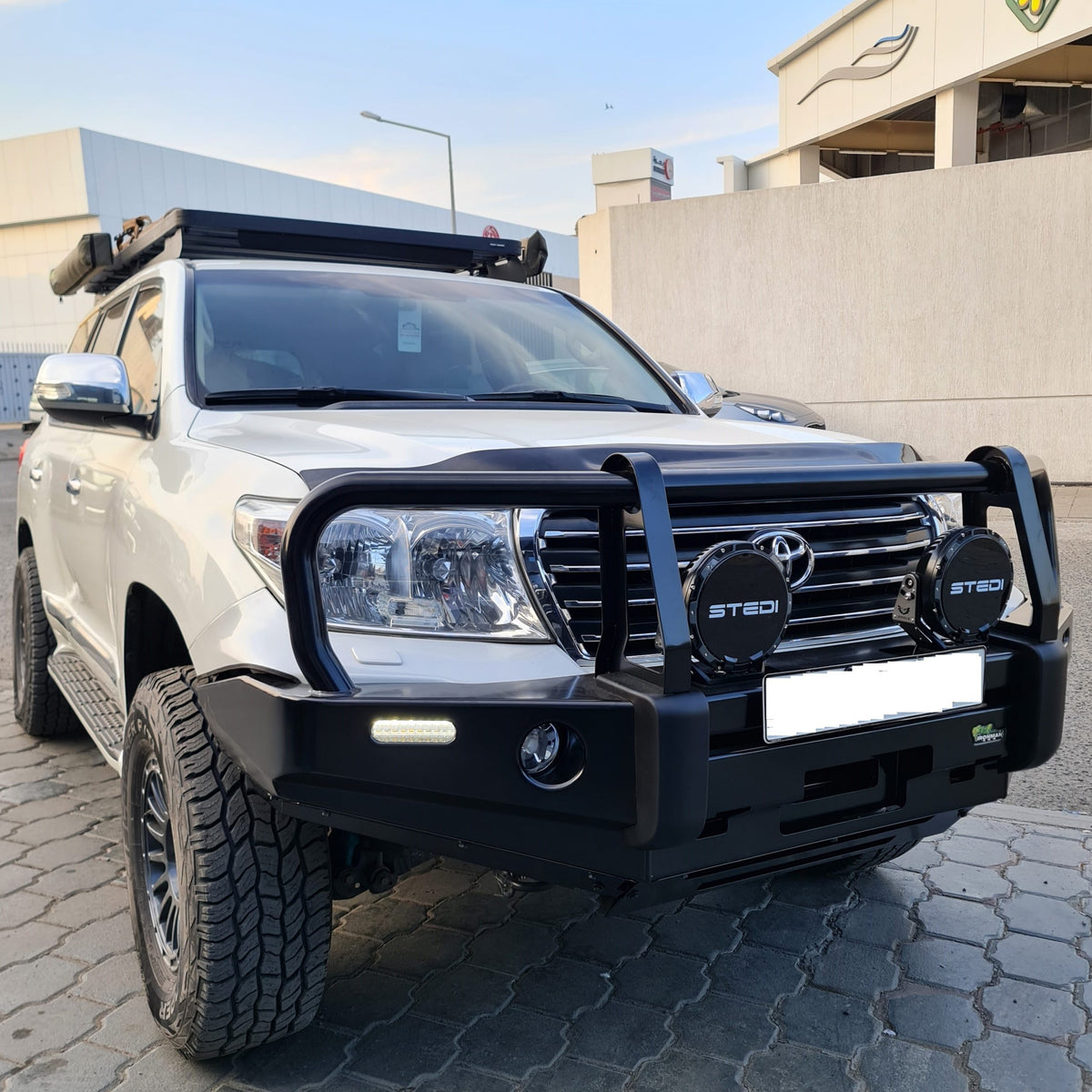 TOYOTA LC200 (2012-2015) PREMIUM DELUXE BULL BAR – Campnsea