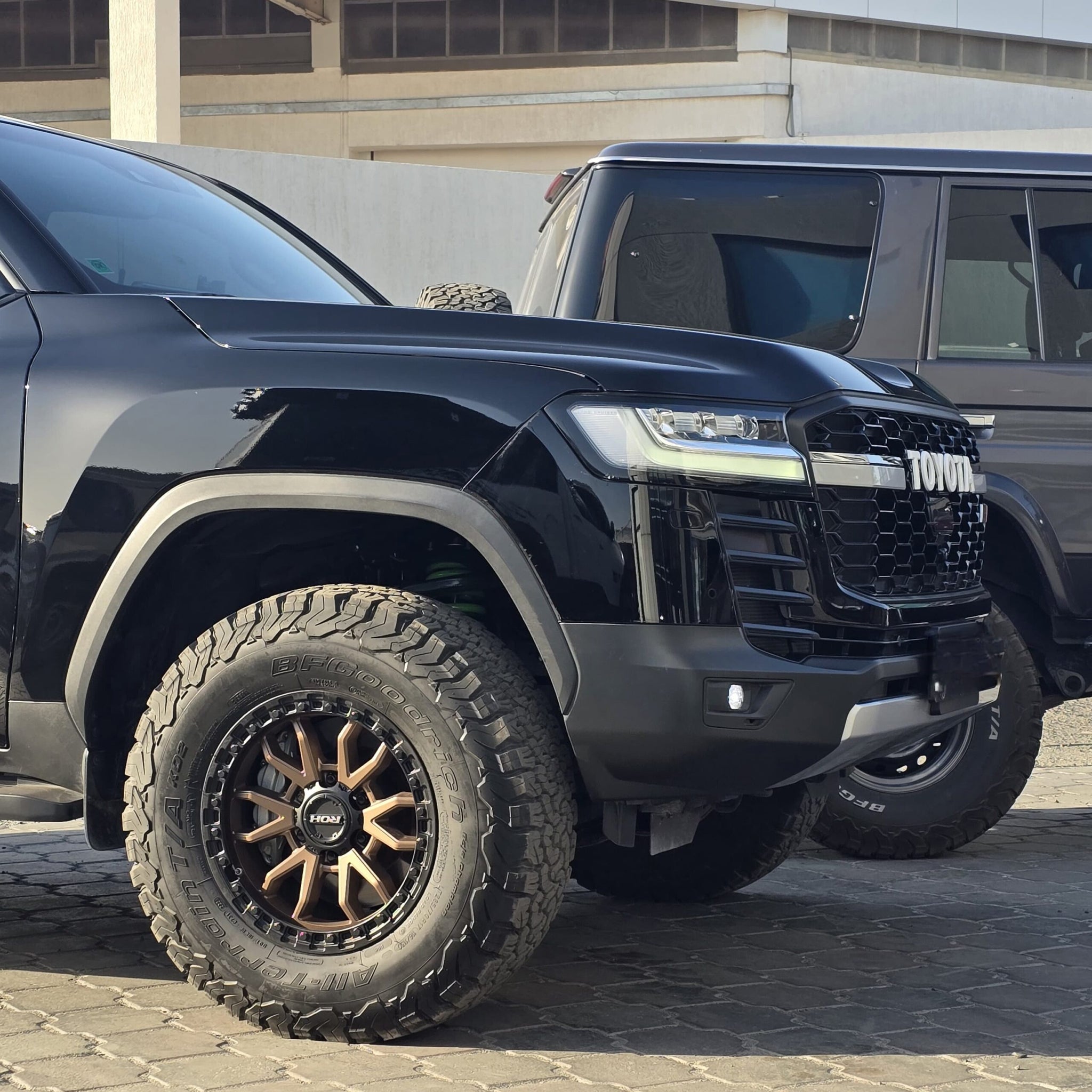 LC300 RAID BULL BAR – Campnsea